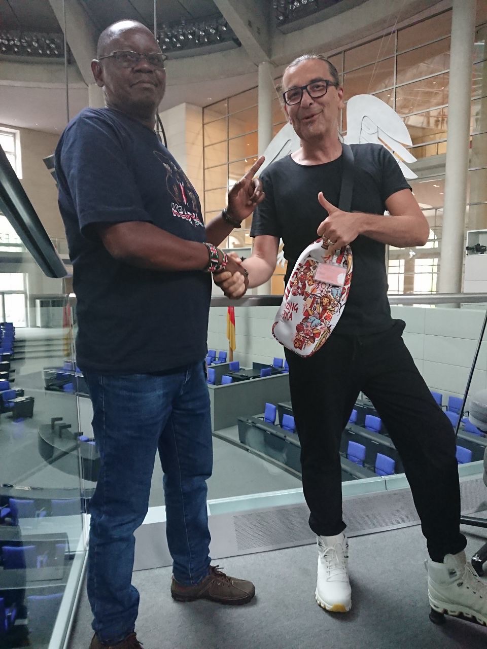 Angaza Academy – holding a hand, developing your potential